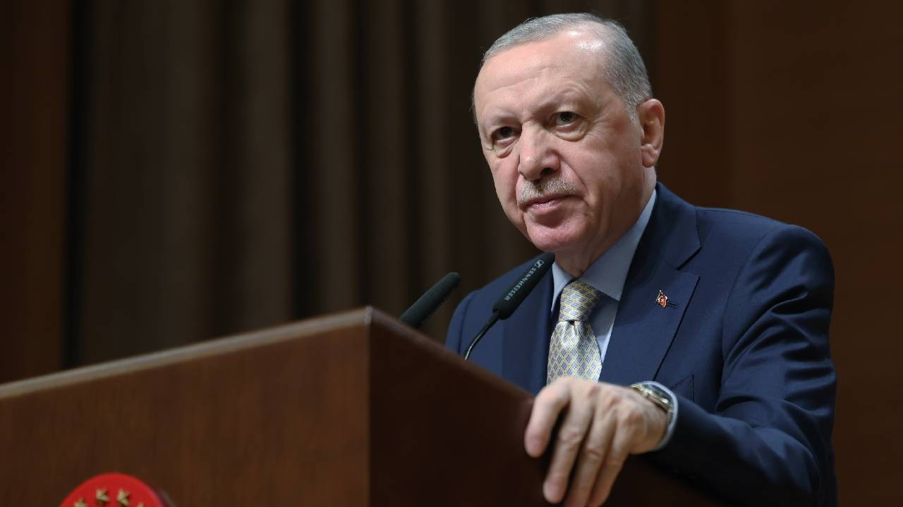 Cumhurbaşkanı Erdoğan'dan AK Parti İstanbul İl Başkanlığı'na tebrik ...