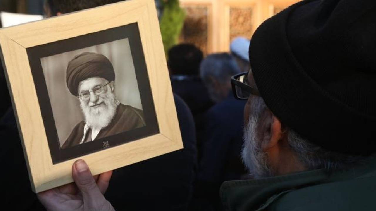 İran'ın öldürülen dini lideri Ali Hamaney, 9 Temmuz'da defnedilecek ...