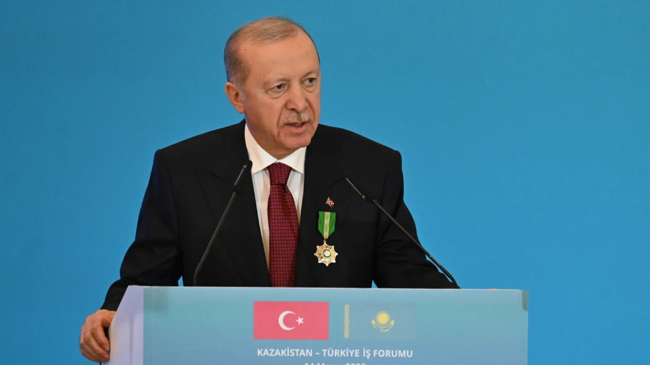 Cumhurbaşkanı Erdoğan: Türkiye ve Kazakistan ticaret hacmi 10 milyar ...